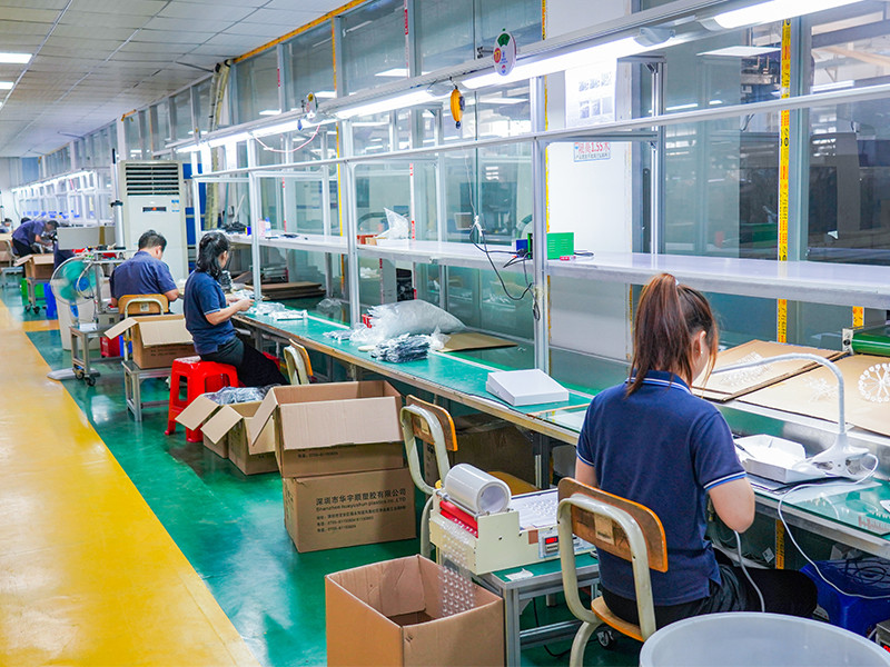 Manufacturing workshop-OEM精密注塑模具_医疗包装模具_深圳市华宇顺塑胶有限公司